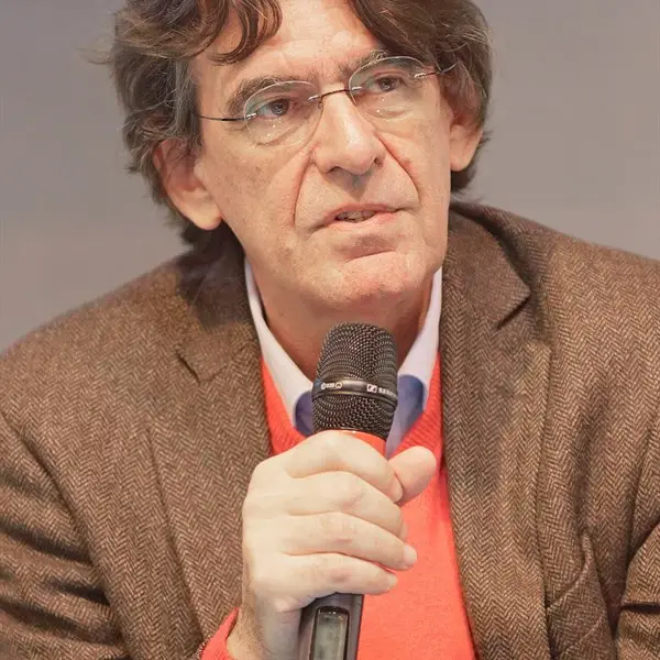 Biographie et 10 citations de Luc Ferry