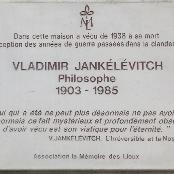 Biographie et 16 citations de Vladimir Jankélévitch